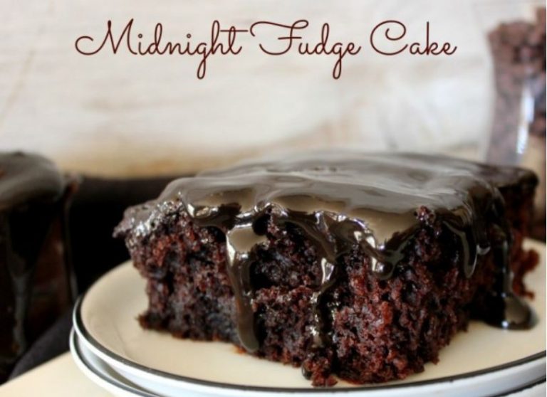 MIDNIGHT FUDGE CAKE | Grandma's Things